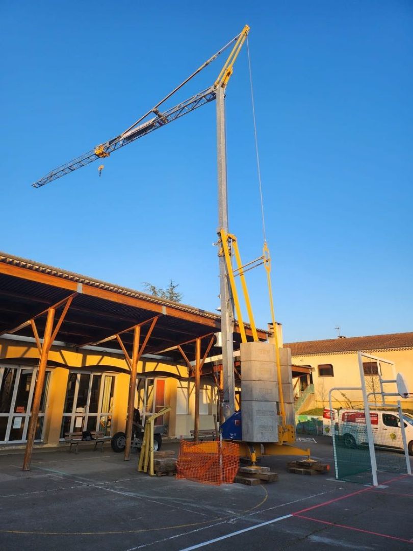 Grue - POTAIN IGO 11 - 18 mètres